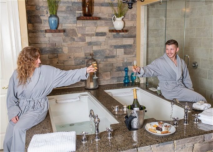 Abingdon VA Hotel Amenities - The Martha Washington Inn & Spa